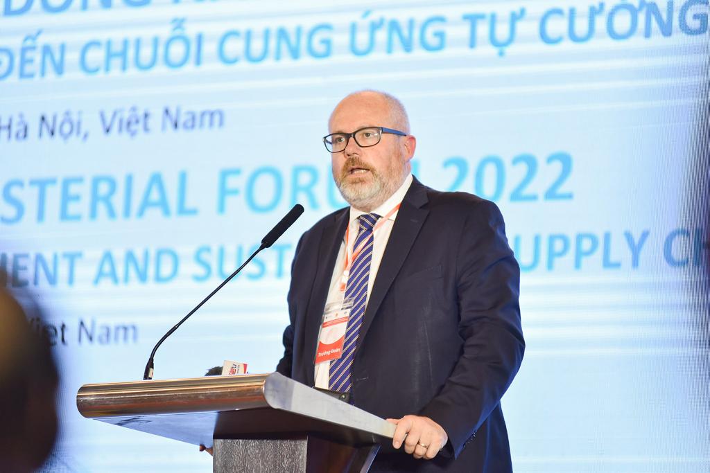 Assistant Minister for Trade, Tim Ayres, visits Vietnam