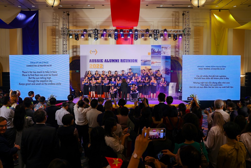 Alumni reunion celebrates contributions to Australia - Vietnam relations