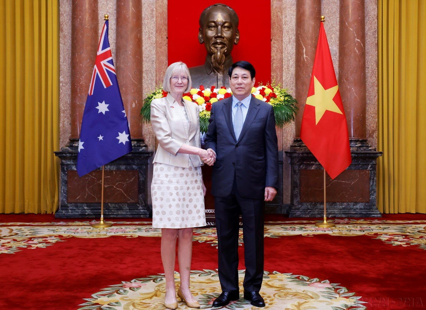 Australian Ambassador Presenting Credentials to State President Luong Cuong