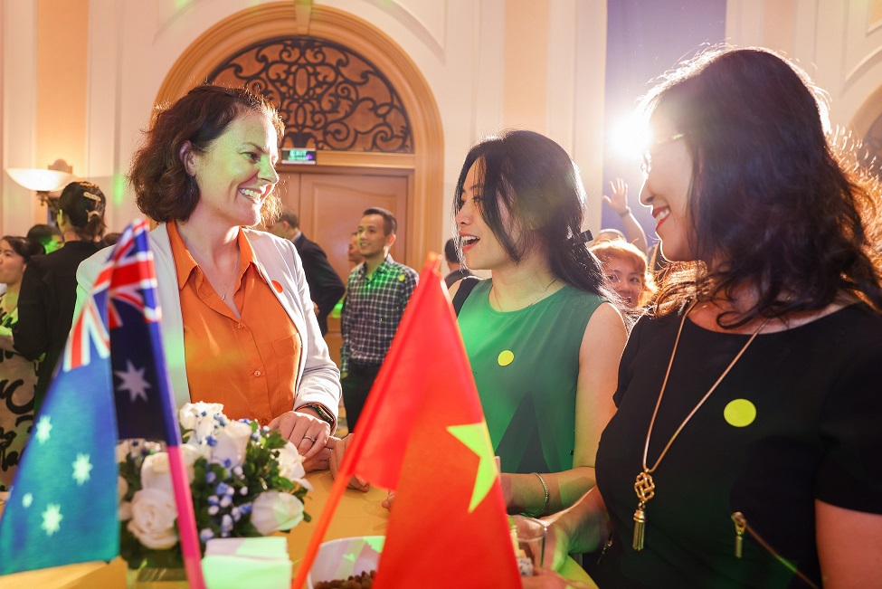 Alumni reunion celebrates contributions to Australia - Vietnam relations